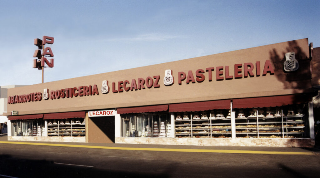 Lecaroz, 50 años horneando pan - Pastelería Lecaroz