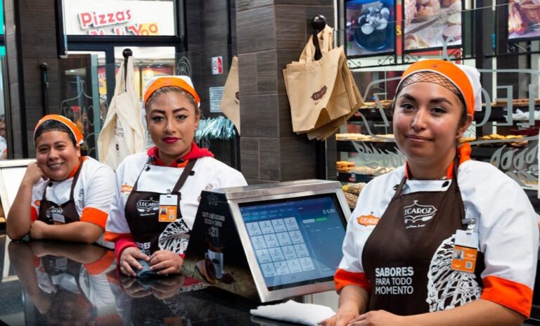 Celebra con un pastel delicioso. Sabor único en Lecaroz