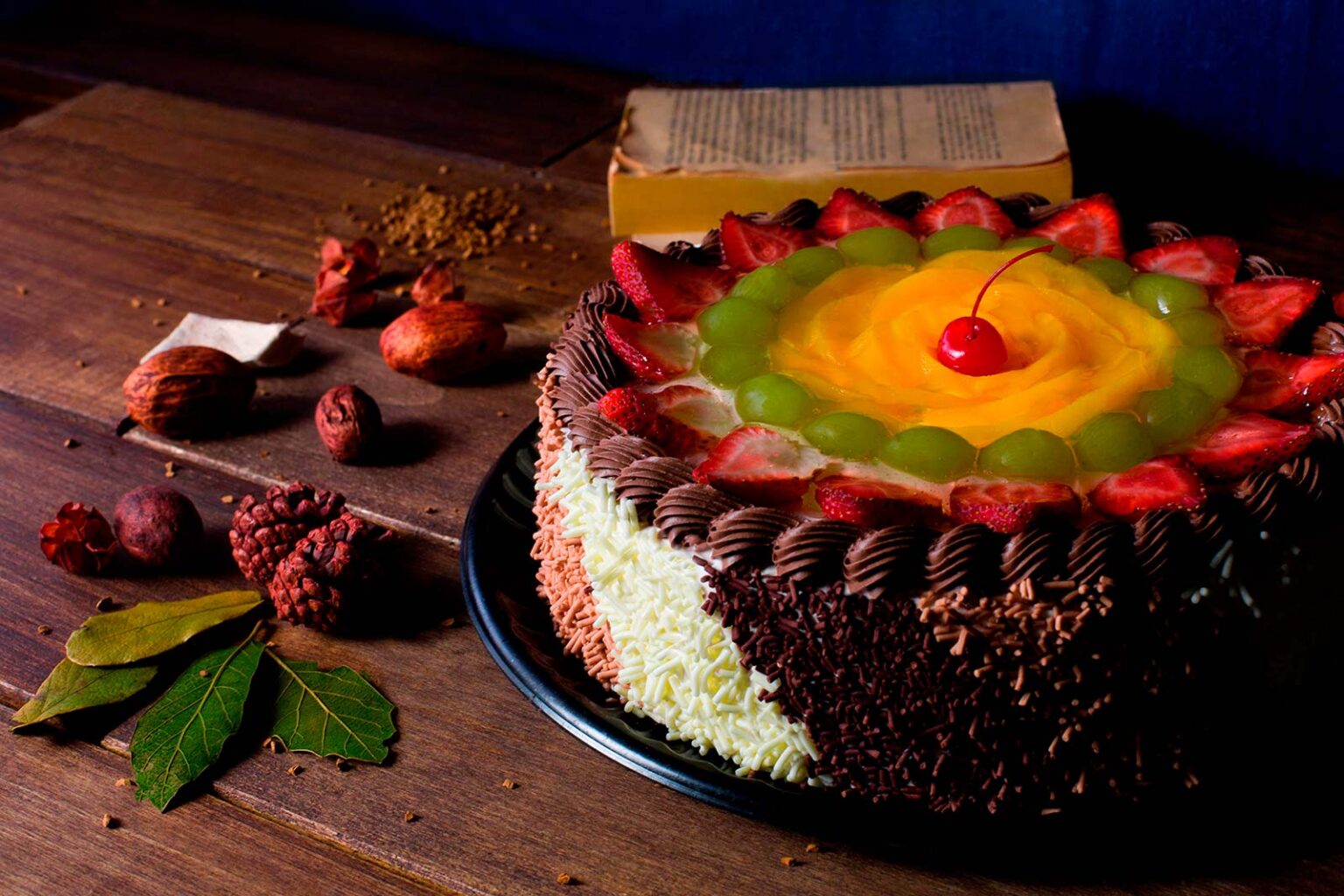 Pastelería Lecaroz | Pasteles de cumpleaños y eventos.